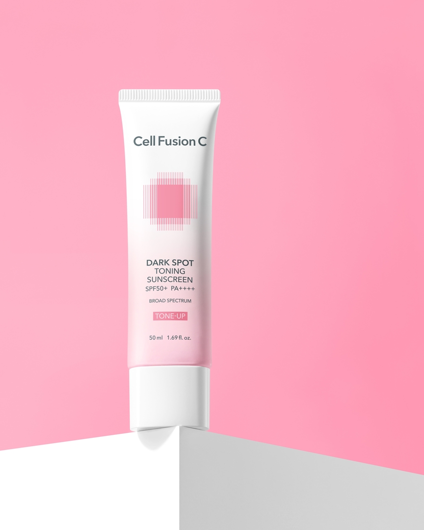 [Expiry Sale] Toning Sunscreen 100 SPF50+/PA++++ 50ml - maccaron